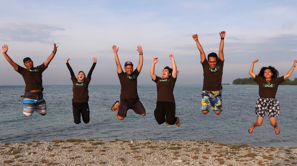 Resmi Pindah! Bhisa Shuttle Cirebon Hadirkan Layanan Transportasi ...