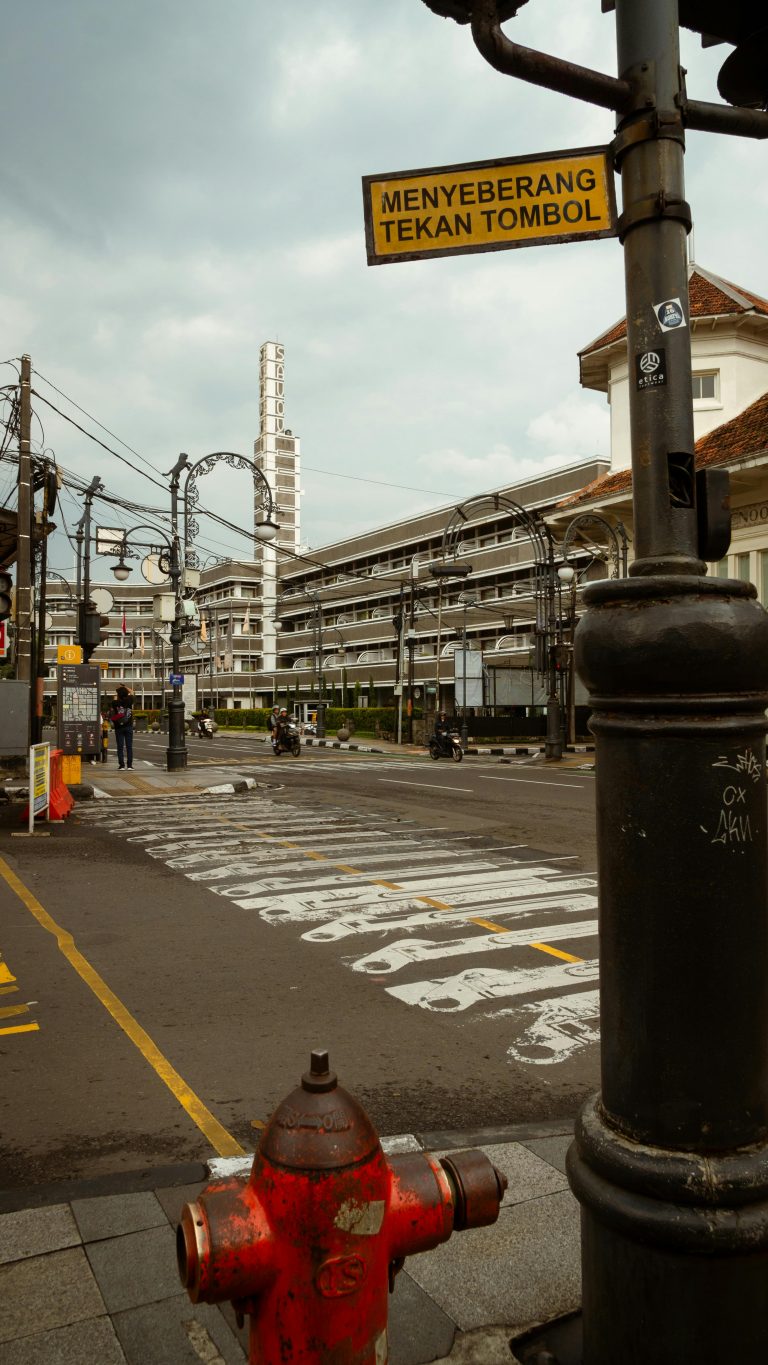 Resmi Pindah! Bhisa Shuttle Cirebon Hadirkan Layanan Transportasi ...